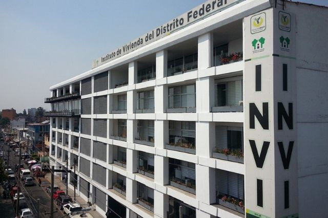 Alertan por fraudes con créditos del Invi en CDMX; así operan ...
