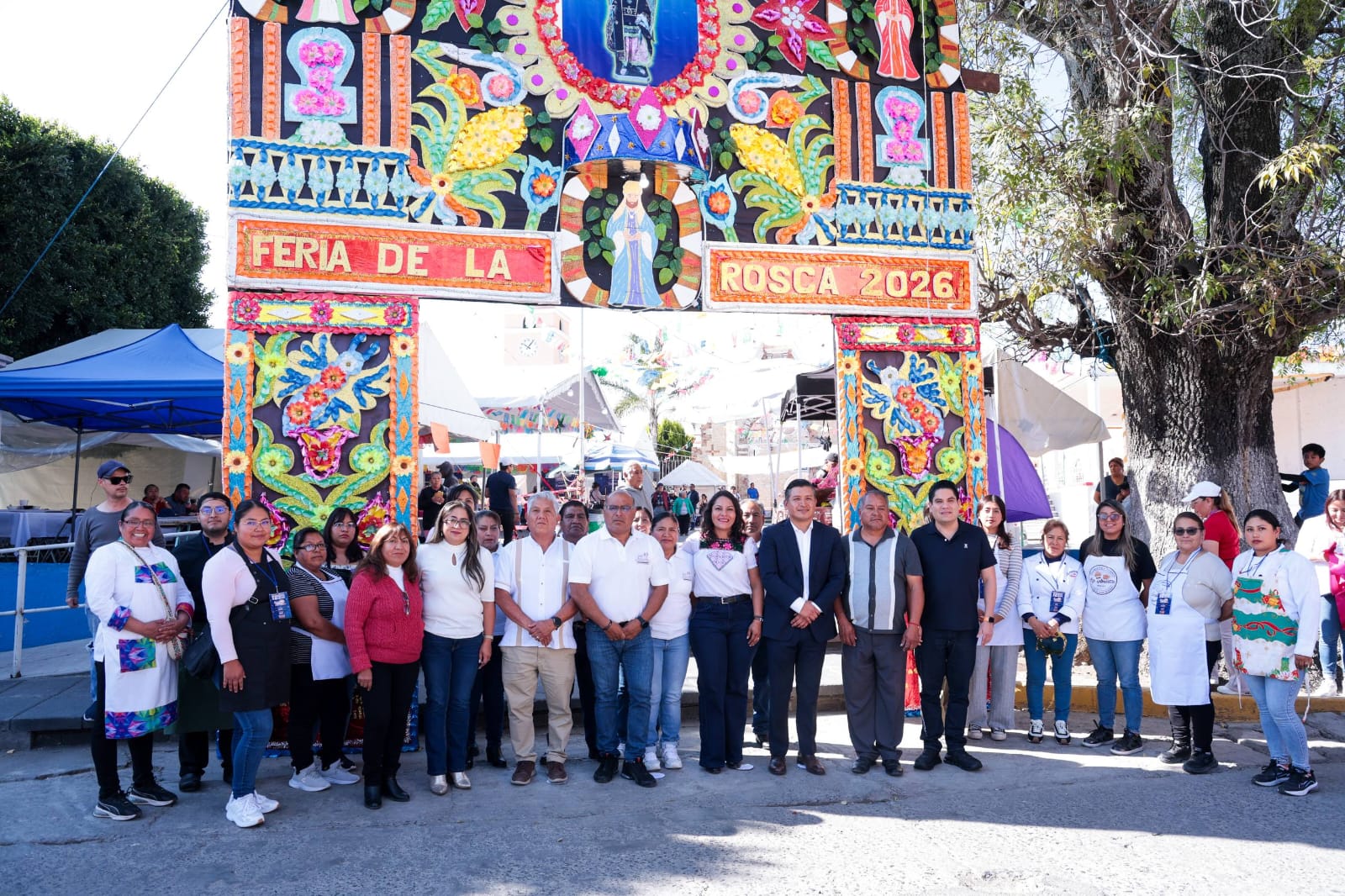 Inaugura Lupita Cuautle la Feria de la Rosca en San Rafael Comac ...