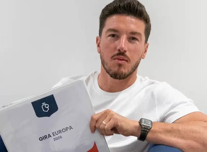 Samuel García arranca gira europea y presume nuevo vuelo directo ...