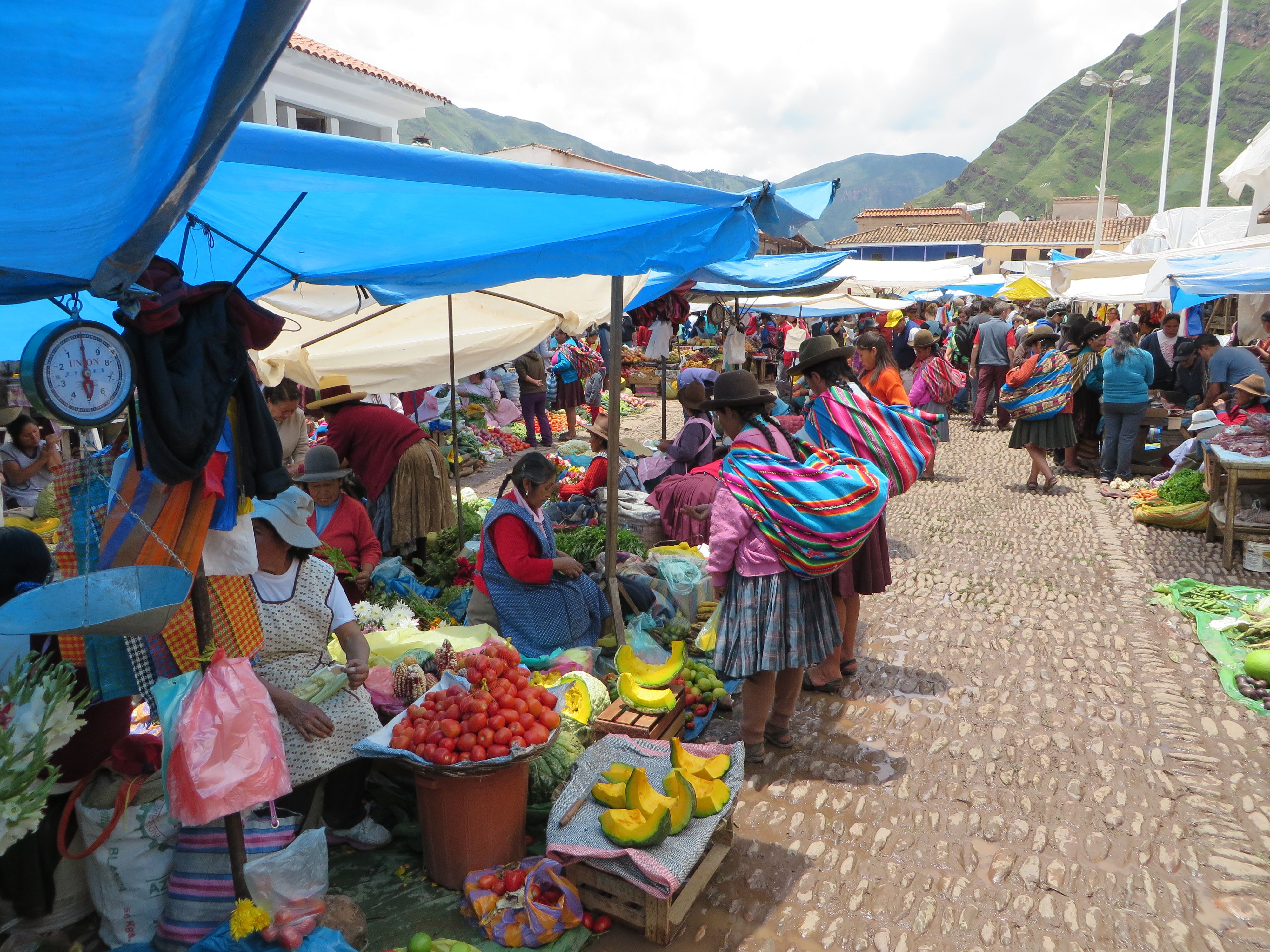 El Tianguis Dominical de Cuetzalan la mejor opción para comer delicioso ...